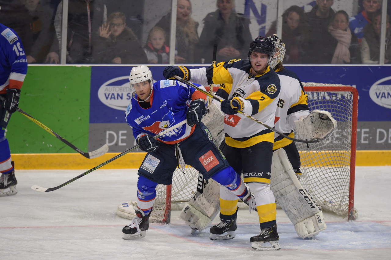 UNIS Flyers vecht voor laatste prijs - UNIS Flyers